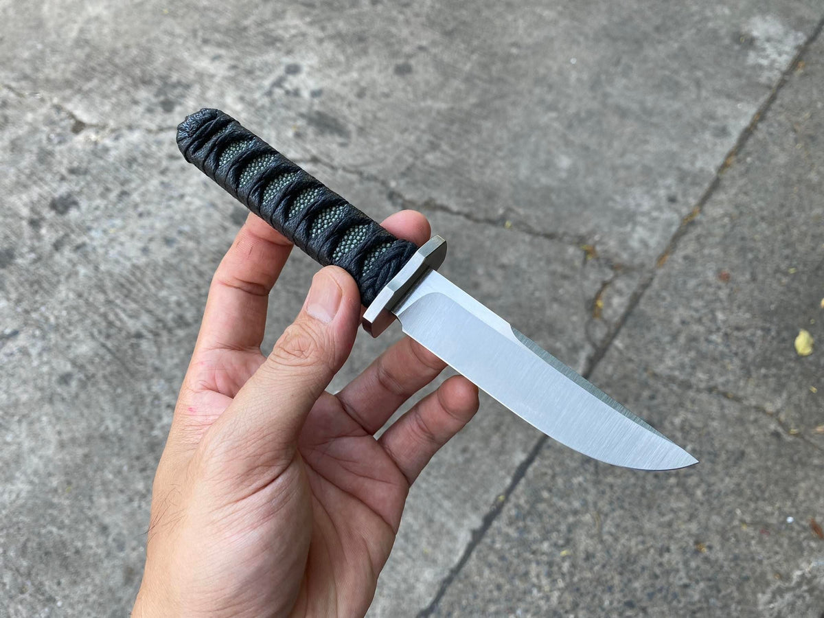 MTK Ronin Tanto knife with Titanium Tsuba & Menuki, Ito rayskin handle ...