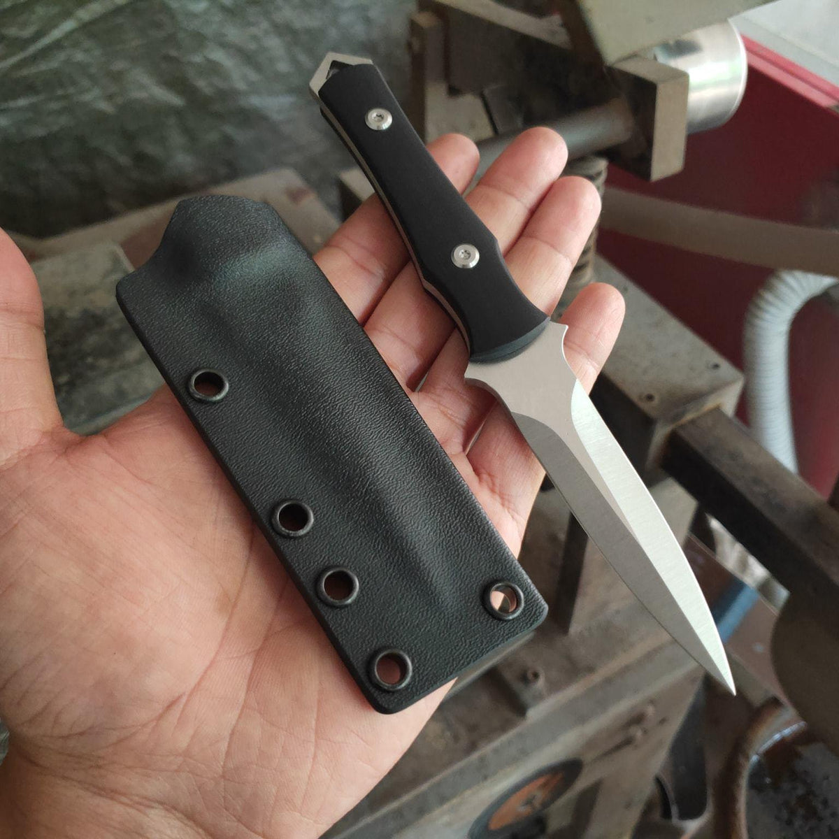 N695 EDC Boot Dagger Knife + Kydex Sheath. Thai Everyday Carry Knives ...